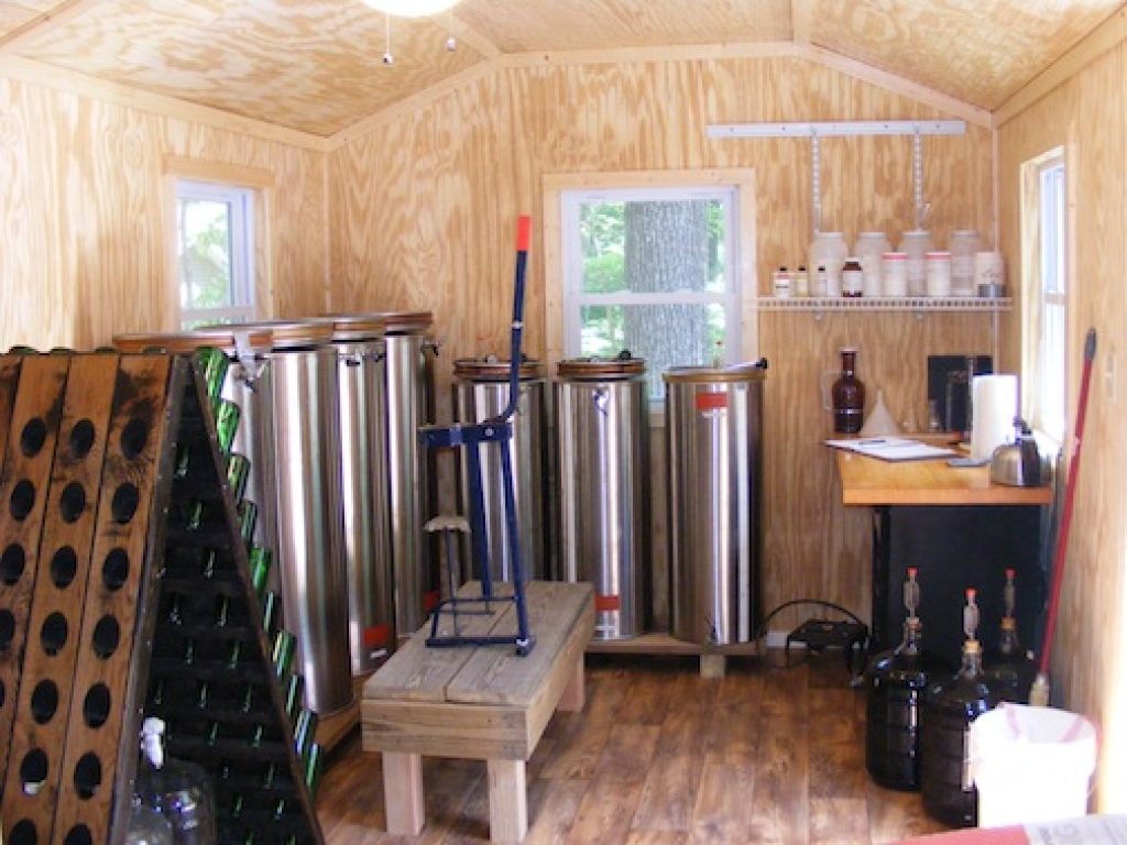 Wooden Man Caves Designs, Plans and Ideas - Stoltzfus Structures