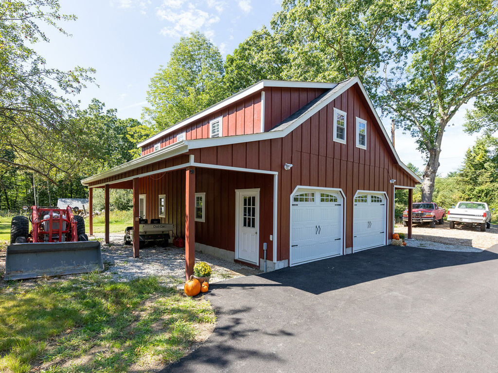 2 Story Doublewide A-frame with Overhangs - Oxford, MA - Stoltzfus ...